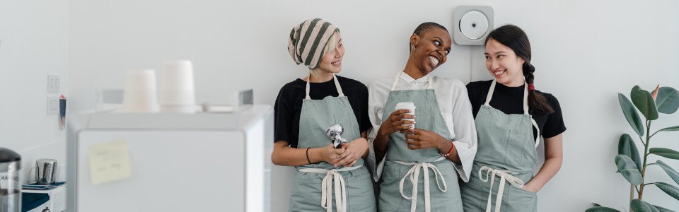 How To Train Your Restaurant Employees - Entrepreneurship - Loyverse Town